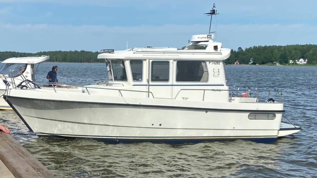 Minor 27 WR -07 Suomi - Blue Ocean Oy